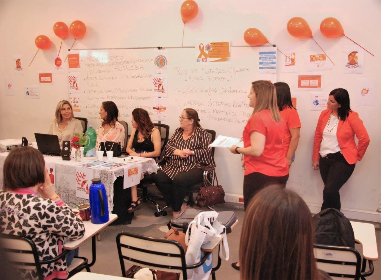 Red de Mujeres creando Lazos Fuertes | Acercando Naciones