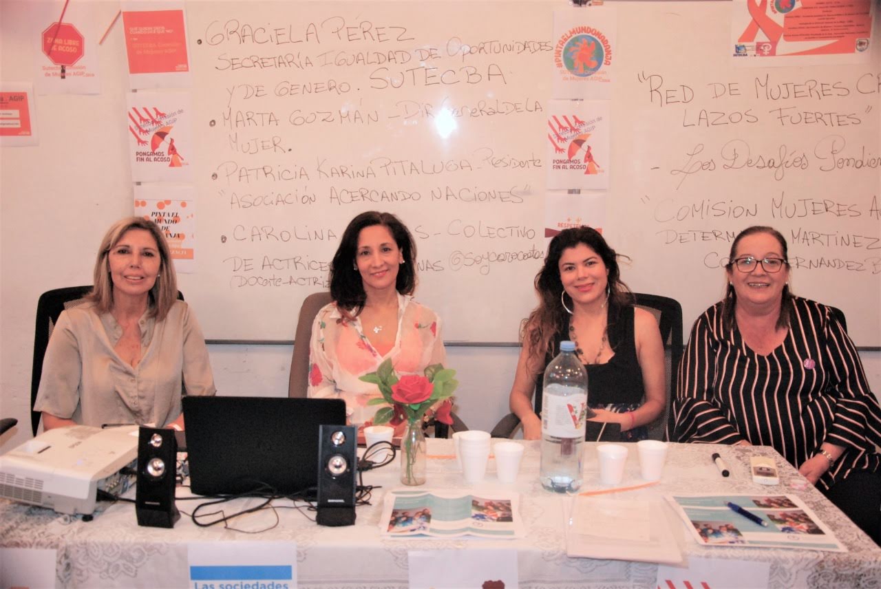 Red de Mujeres creando Lazos Fuertes | Acercando Naciones