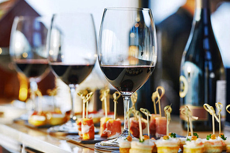 Menú de varios pasos con maridaje incluido | Acercando Naciones